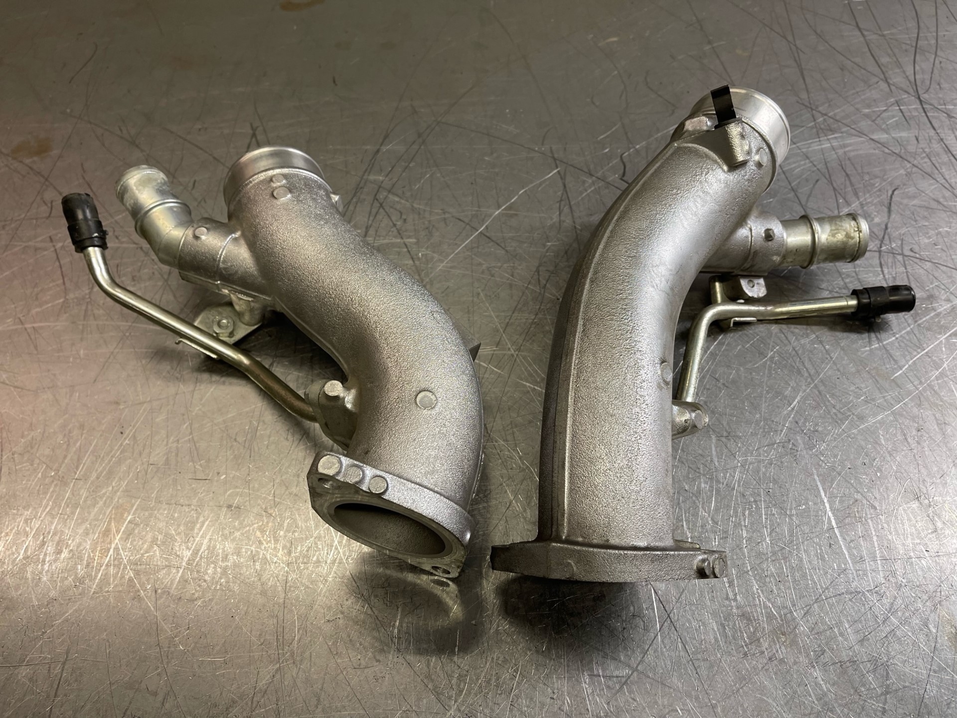 Turbo inlet pipes R35 GTR DBA Used condition - JRM RACING AB